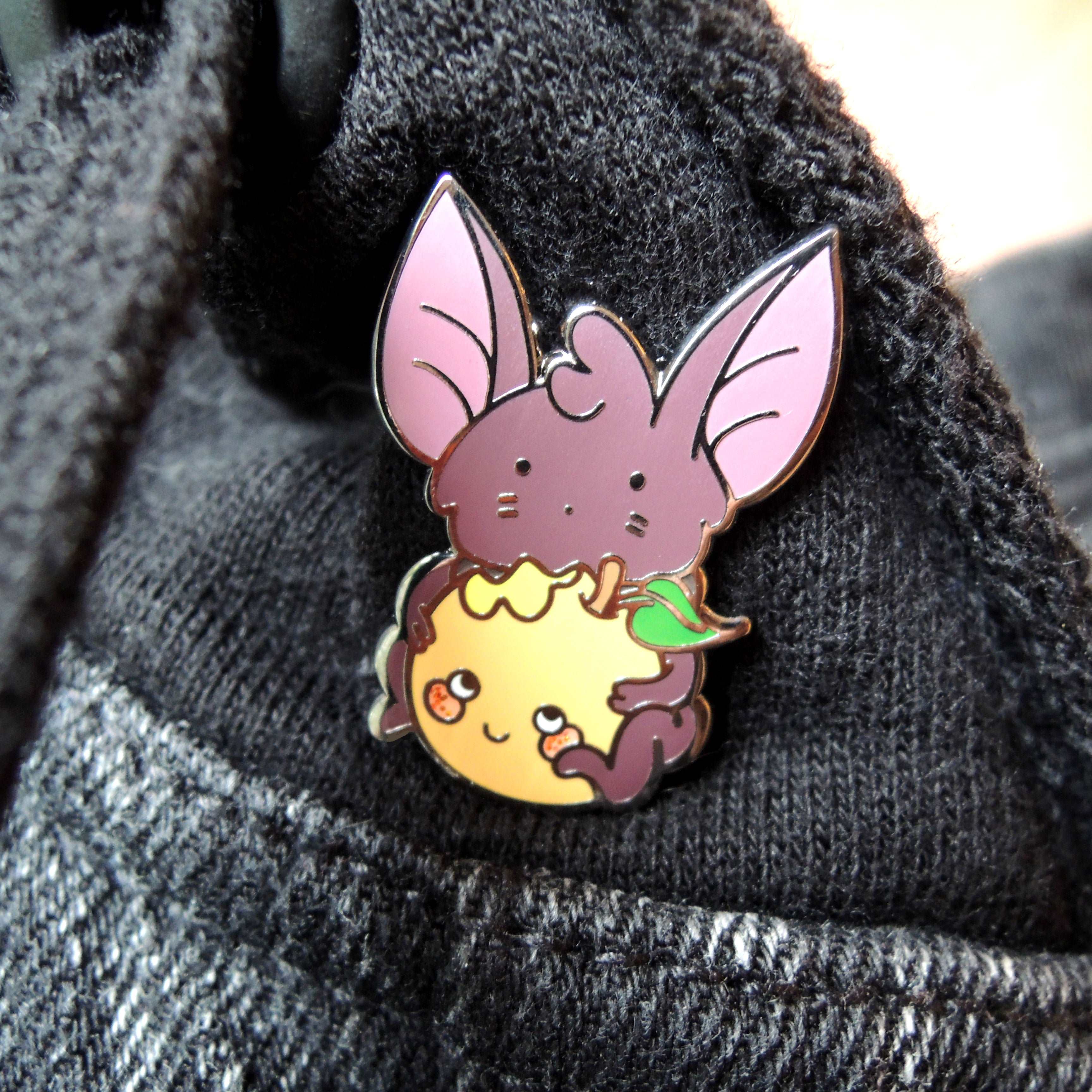 Fruit Bat hard enamel pin – LeonRomer